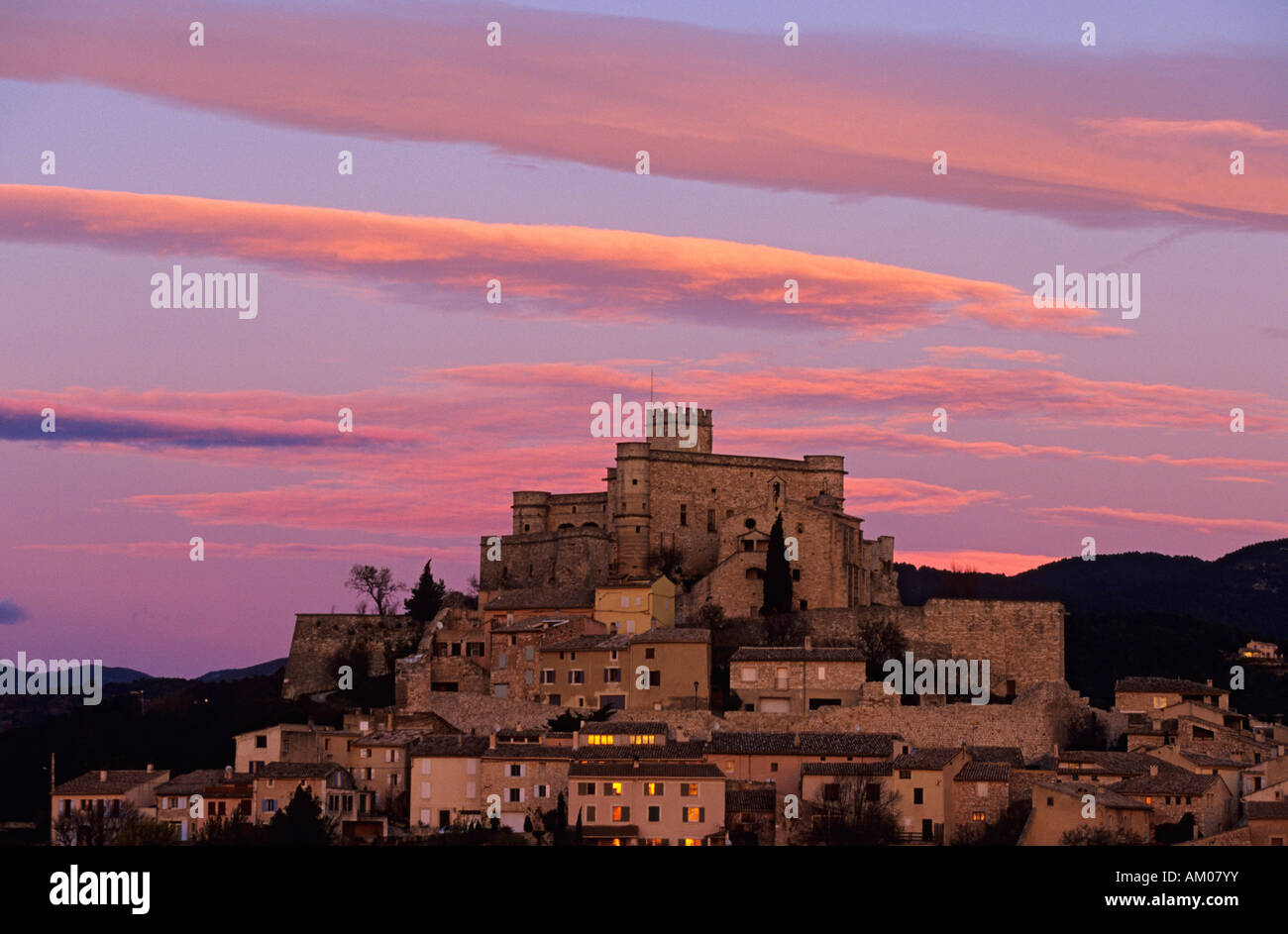 France, Vaucluse, Le Barroux village, castle Stock Photo - Alamy