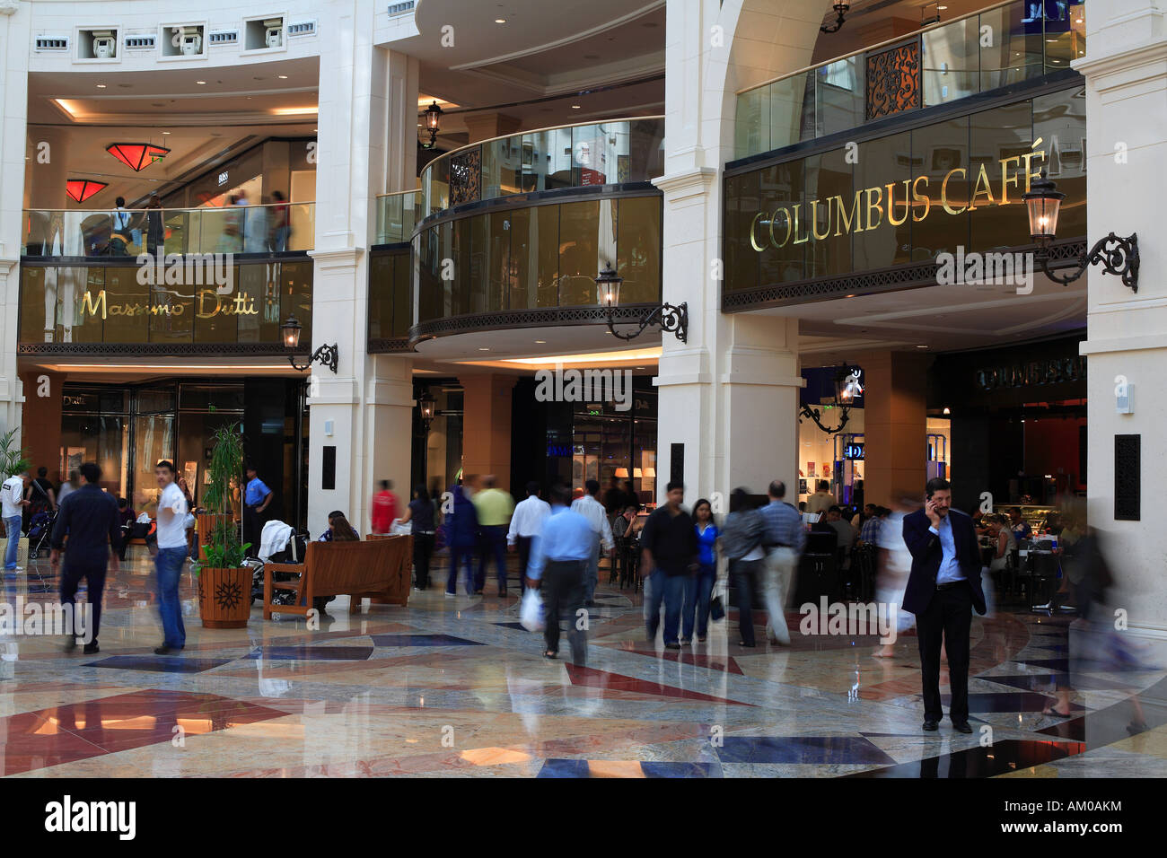 United Arab Emirates, Dubai, Mall of the Emirates central square Stock ...