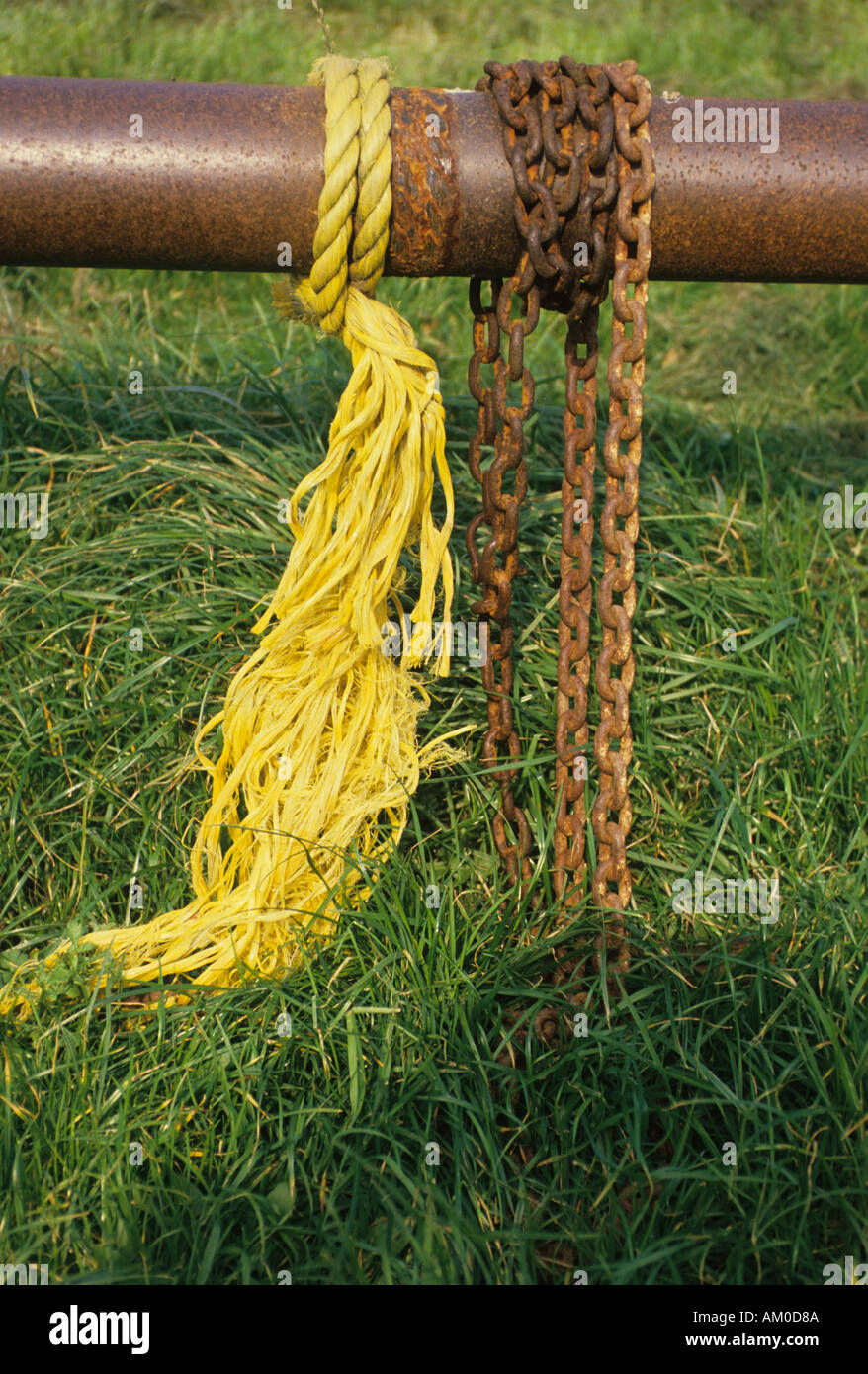 Rope Chain Pipe Grass 1 Stock Photo - Alamy