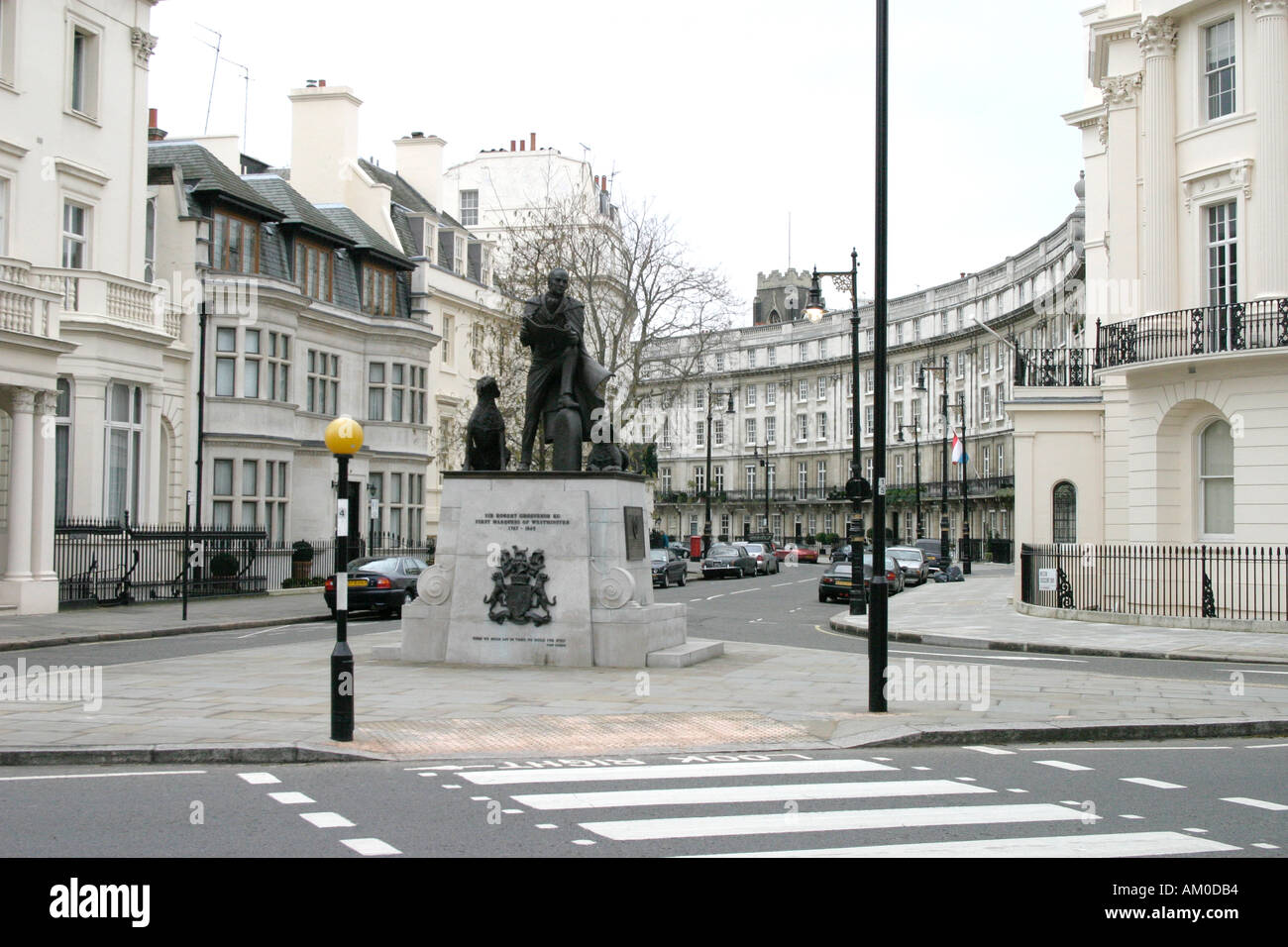 wilton crescent london sw1 uk 2004 Stock Photo - Alamy