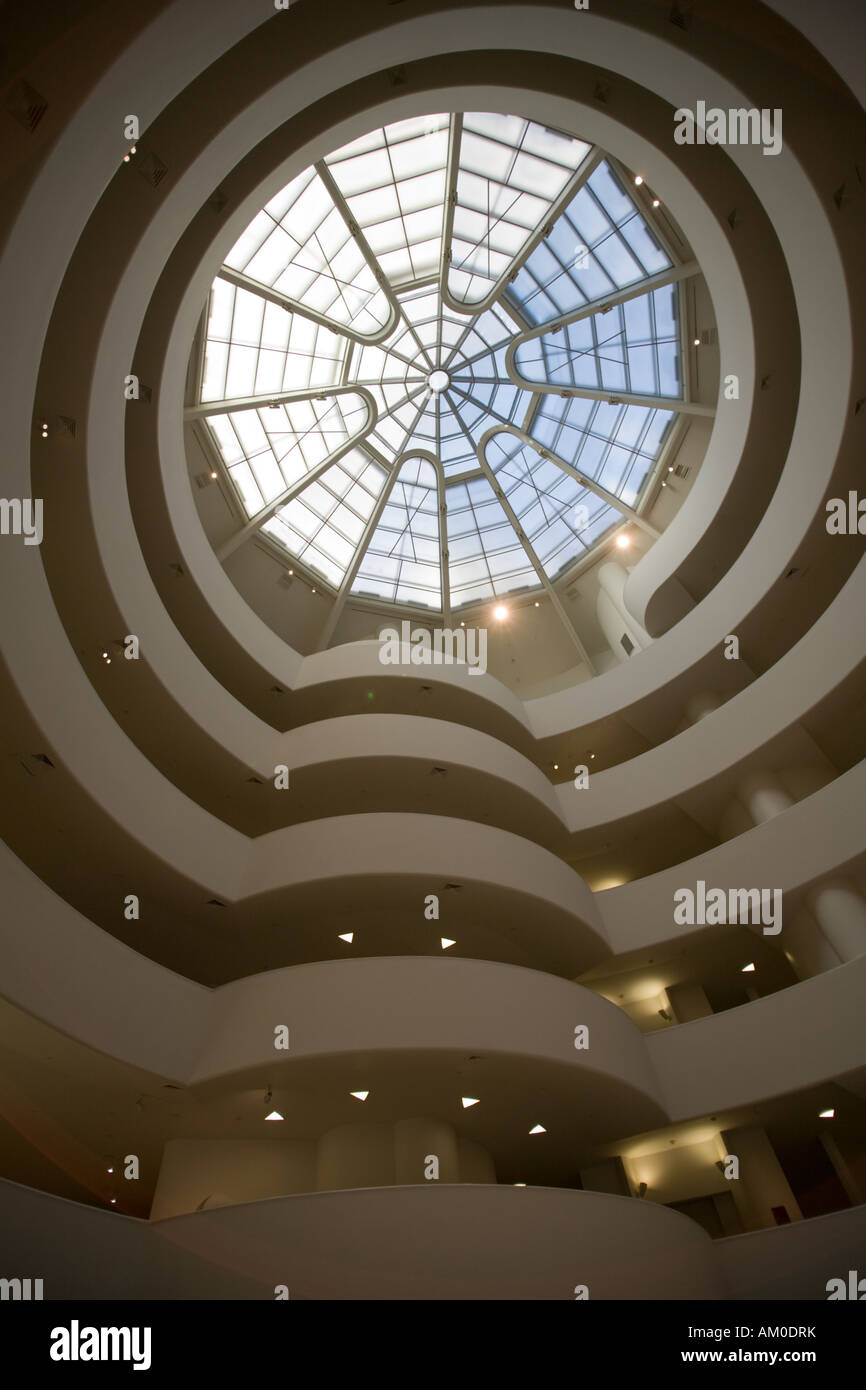 Solomon R. Guggenheim Museum, New York, USA Stock Photo - Alamy