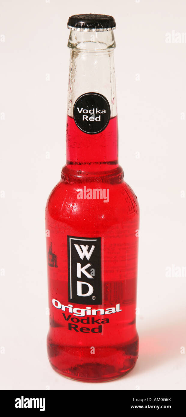 Alcopop hi-res stock photography and images - Alamy