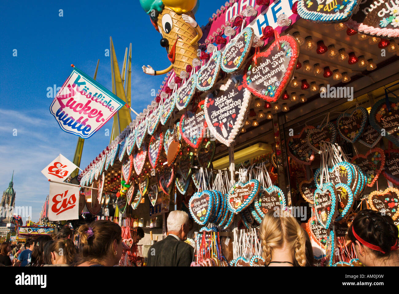 Gingerbread stand hi-res stock photography and images - Alamy