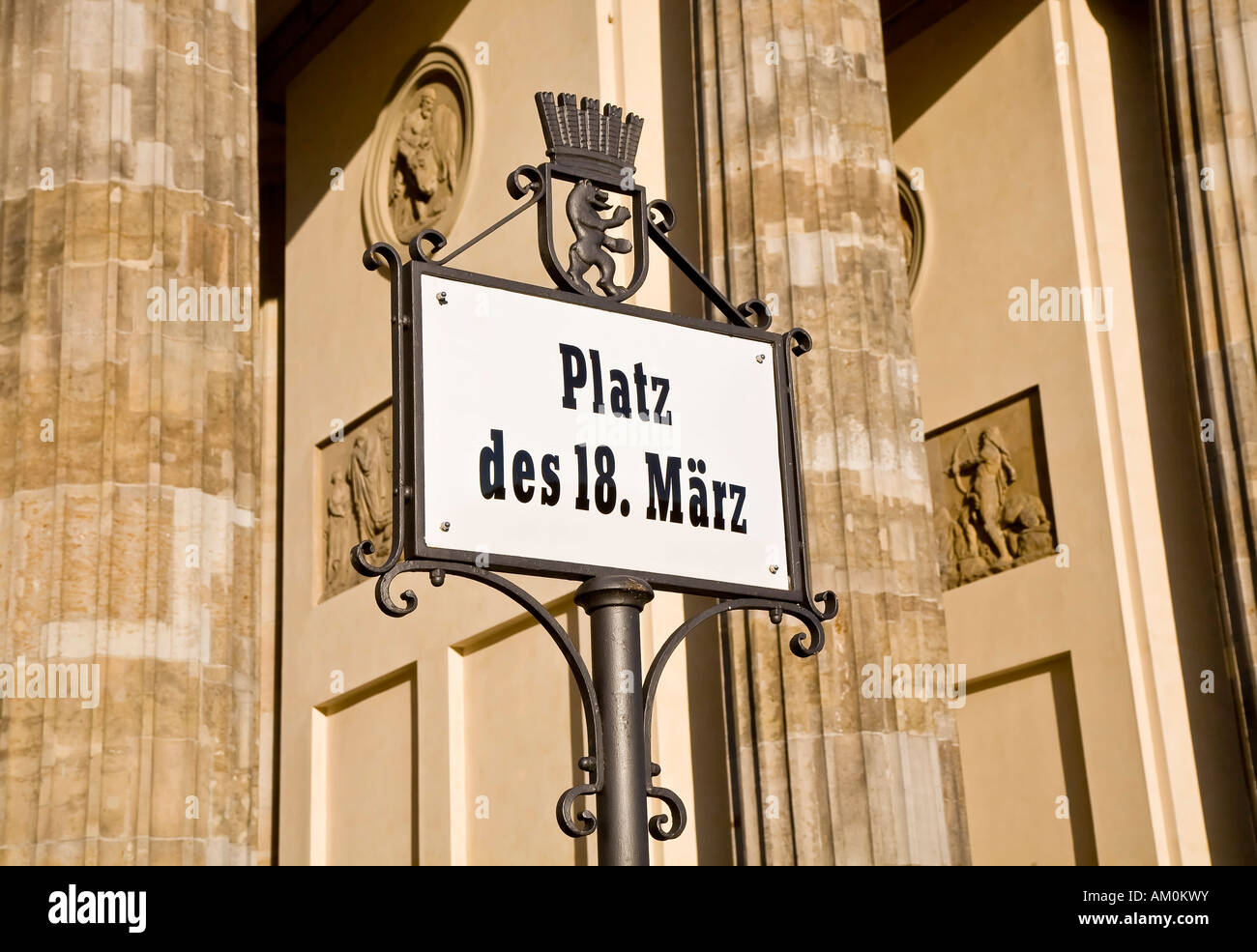 18th march hi-res stock photography and images - Alamy