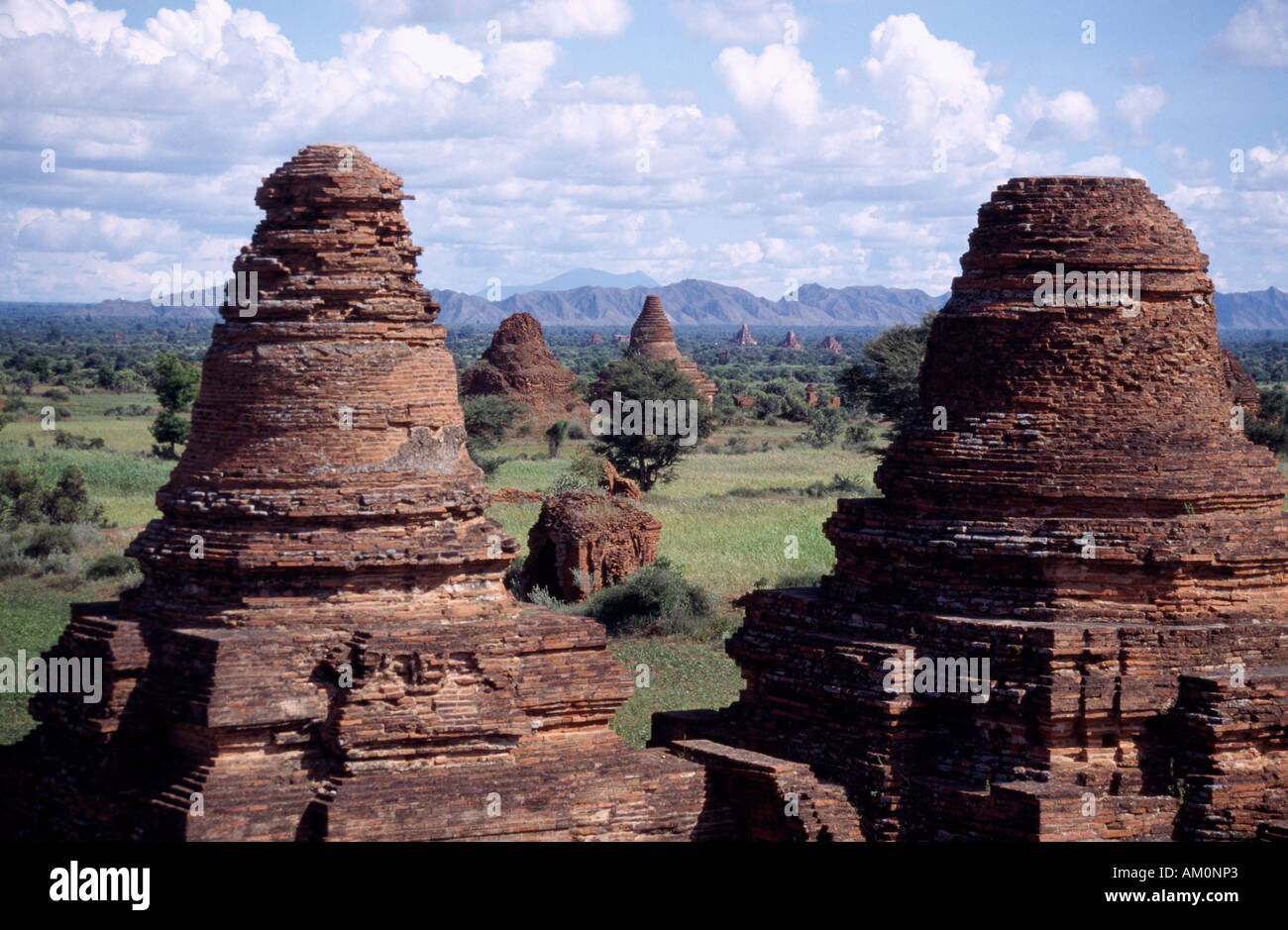 Bagan pagan burma myanma hi-res stock photography and images - Alamy