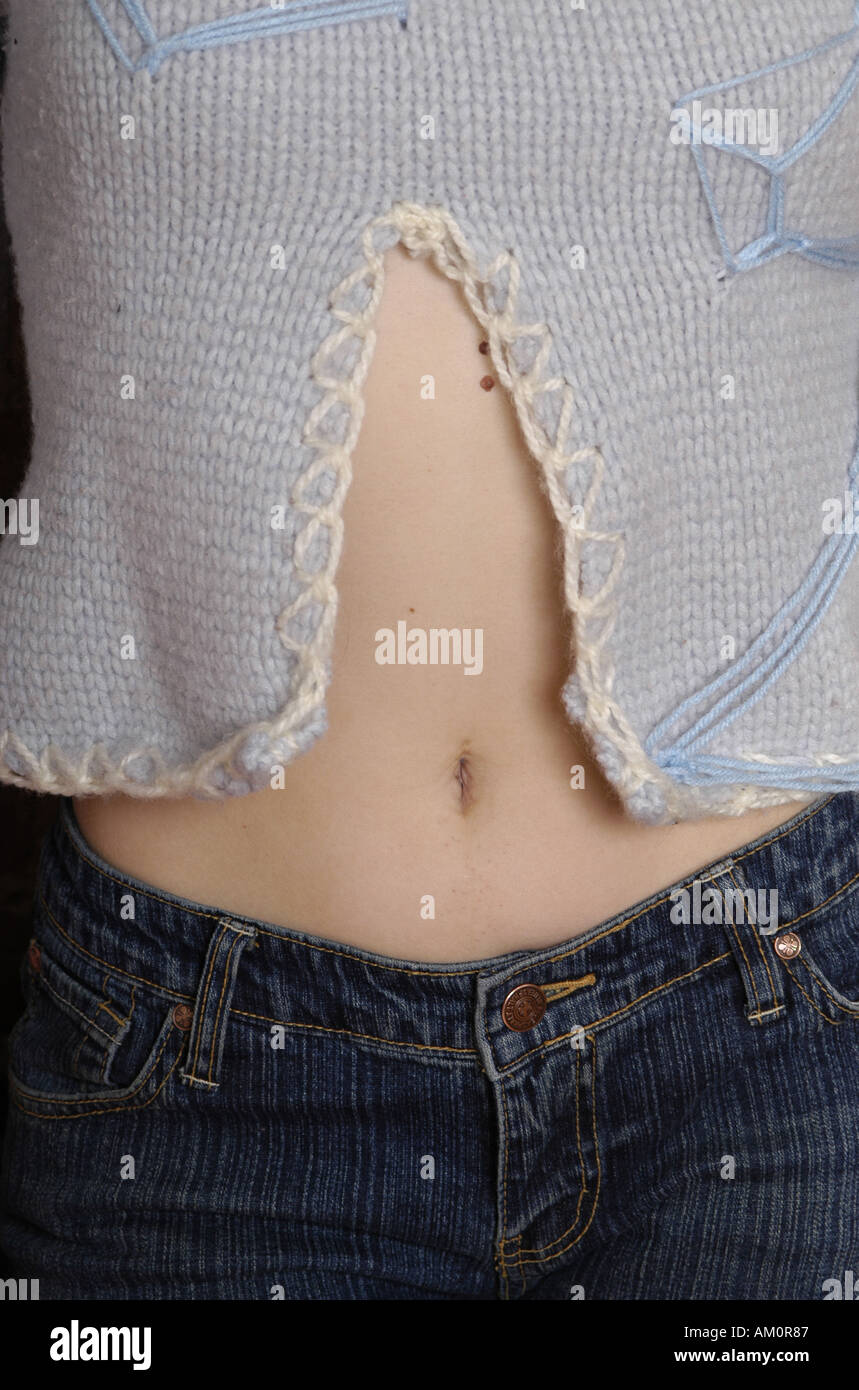 Woman midriff personal hi-res stock photography and images - Alamy