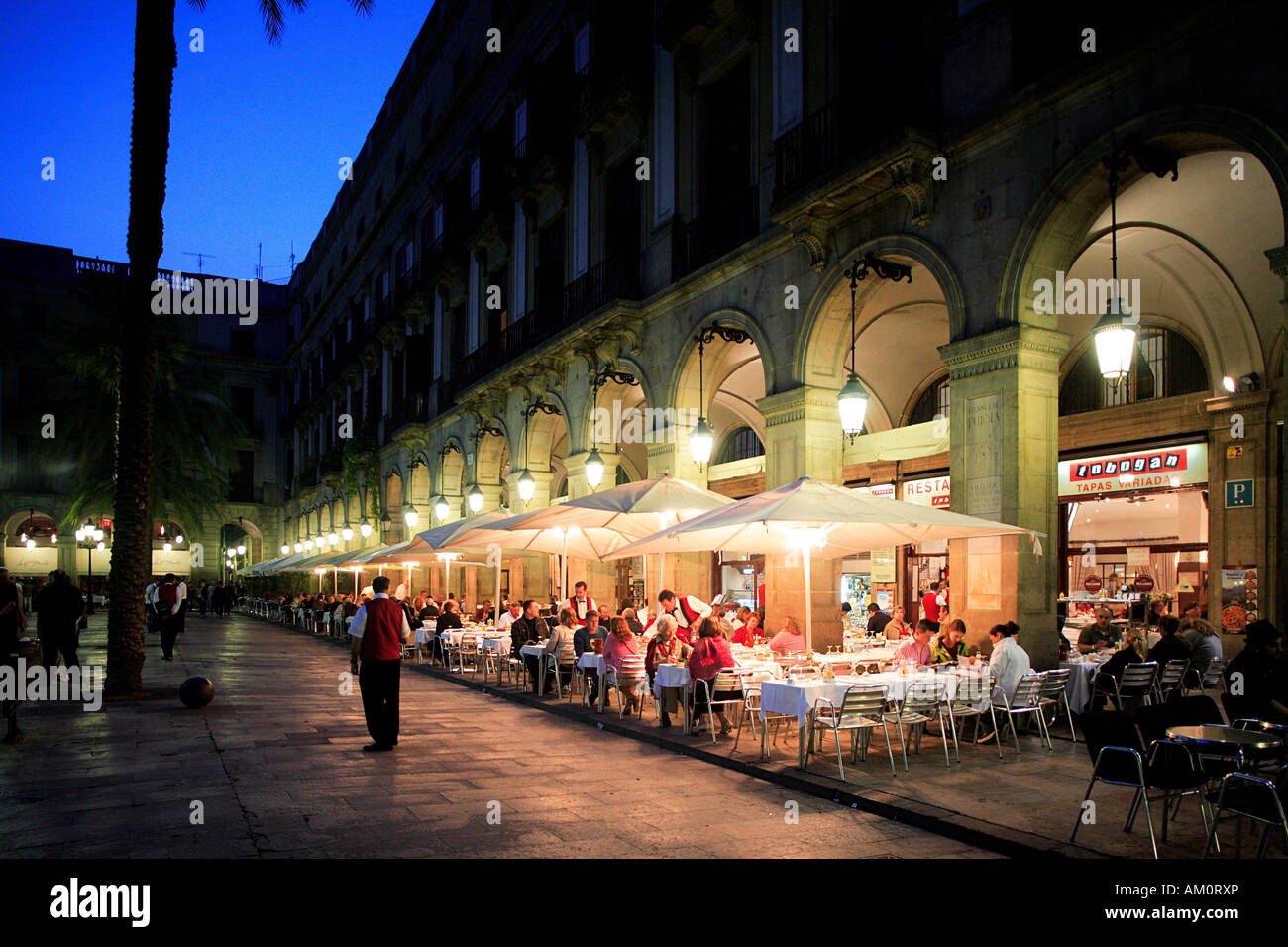 Placa reial arcade hi-res stock photography and images - Alamy
