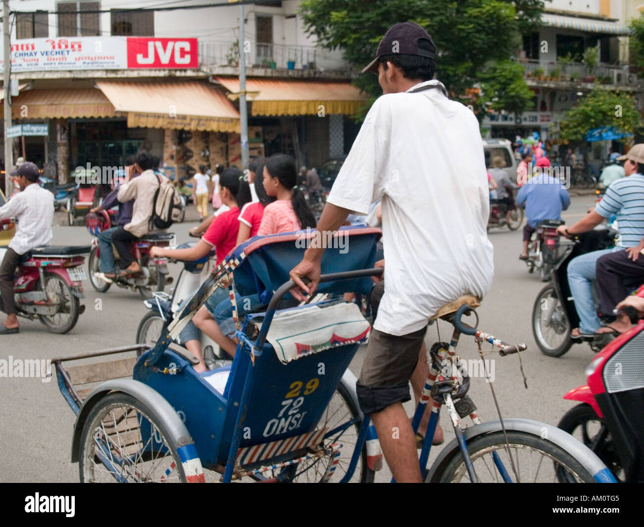 cyclo driver, Phnom Penh Stock Photo - Alamy