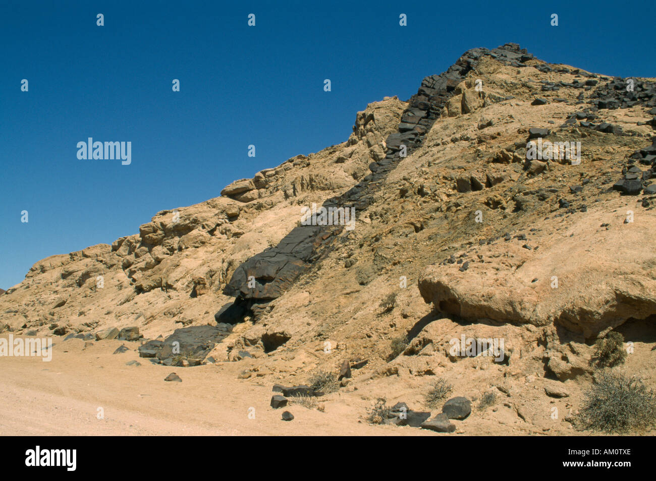 NAMIBIA Dolerite Dyke Stock Photo - Alamy