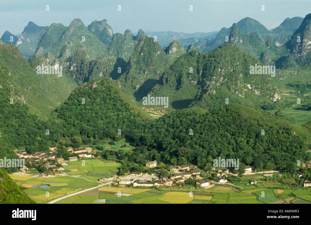 Guilin karst scenery hi-res stock photography and images - Alamy