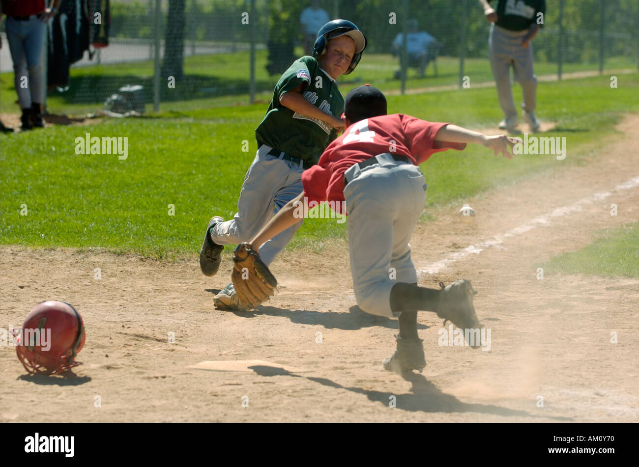 Baseball home plate slide hi-res stock photography and images - Alamy