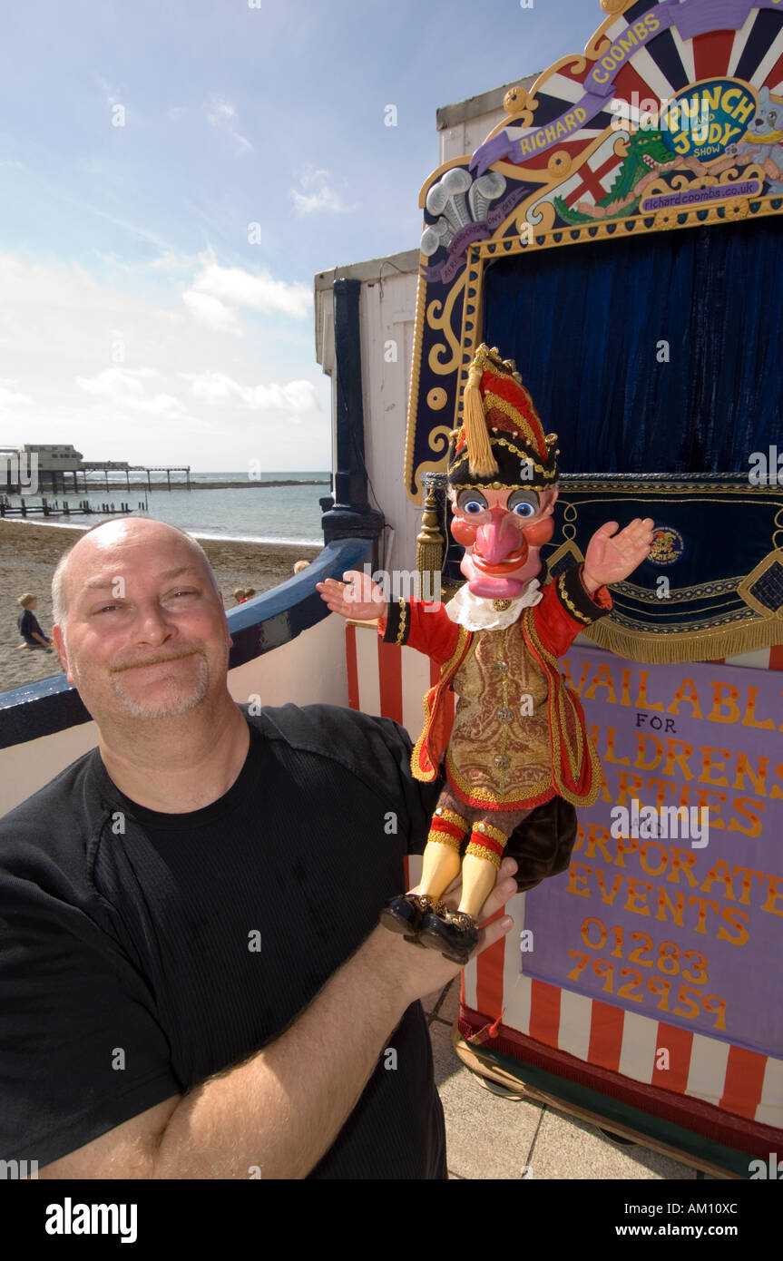 Richard coombs hi-res stock photography and images - Alamy