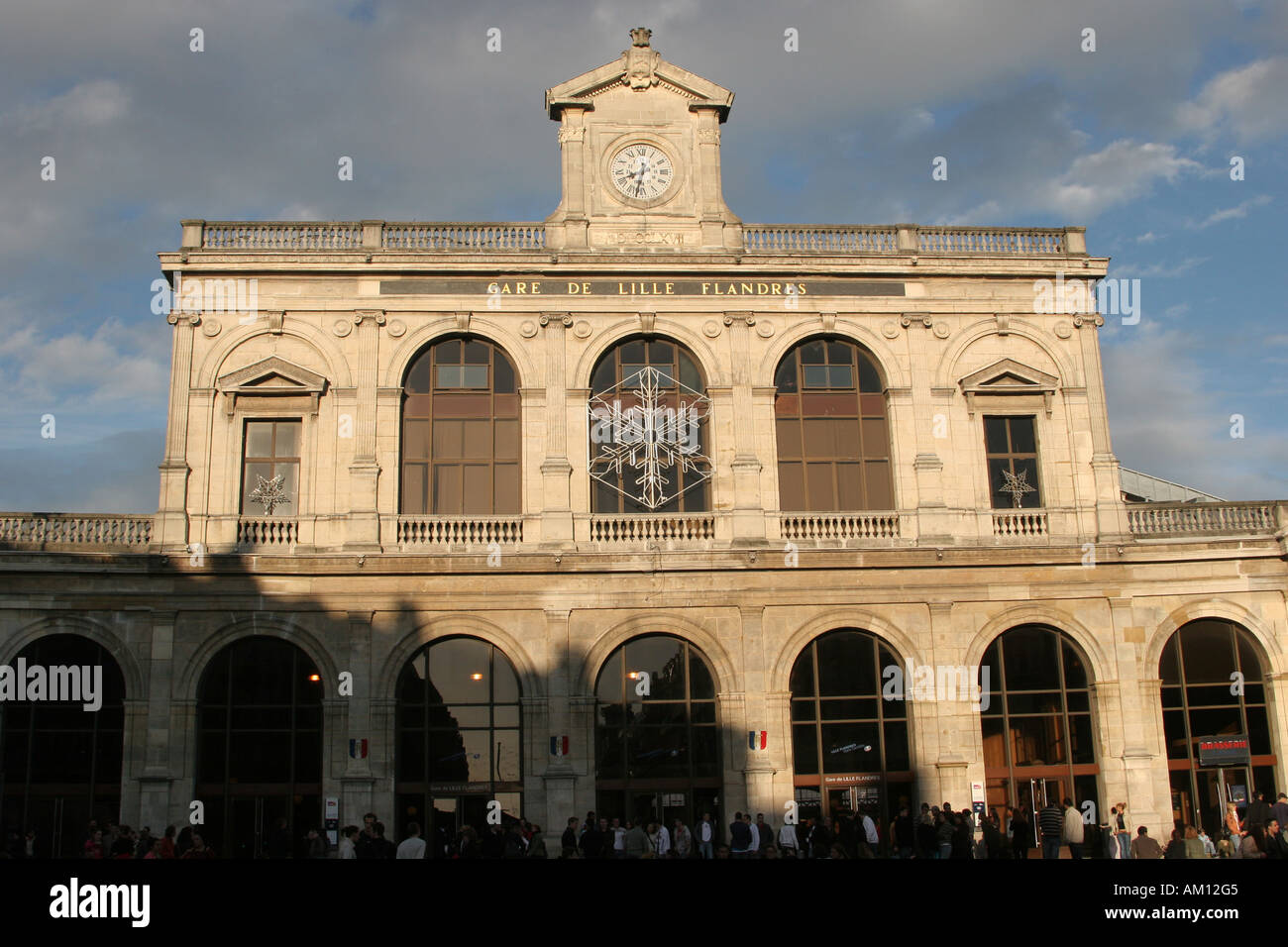 Gare de Lille Flandres train station Lille France Stock Photo - Alamy