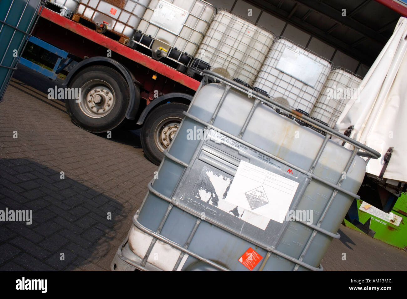 1000 ltr chemical waste recovery recycle recycling liquid dispose ...