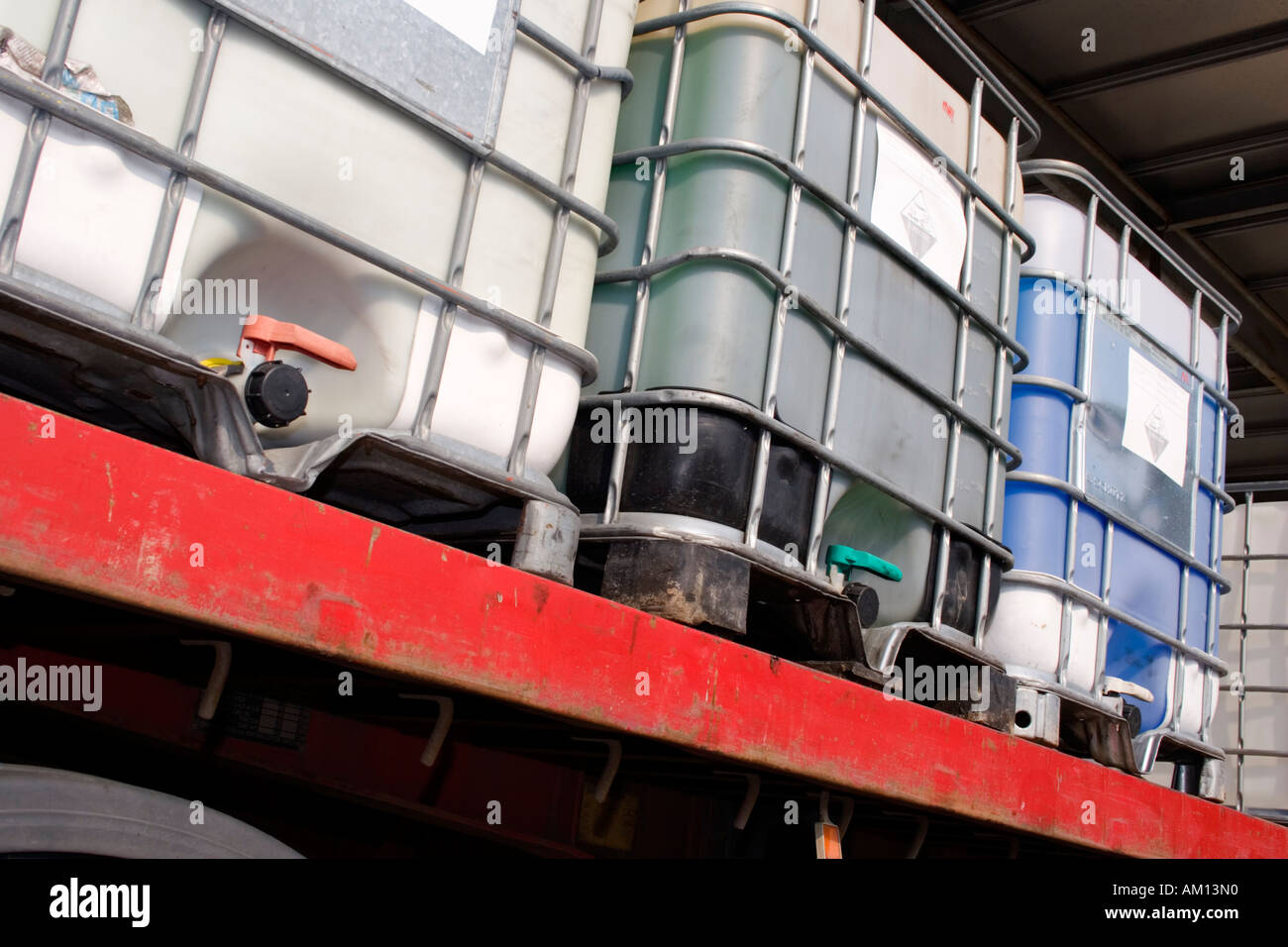 IBC containers onboard a lorry Stock Photo - Alamy