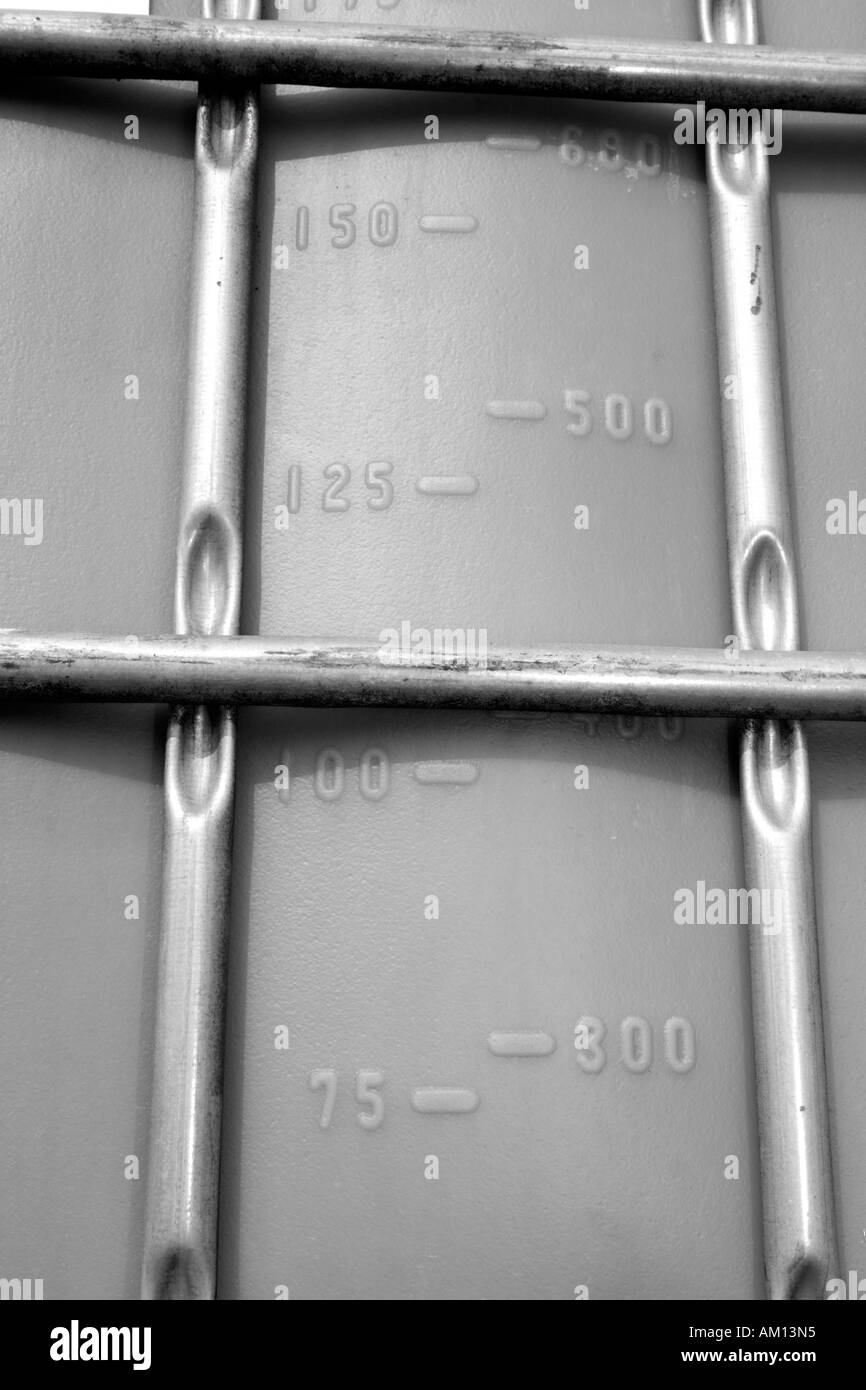 Ibc container hi-res stock photography and images - Alamy