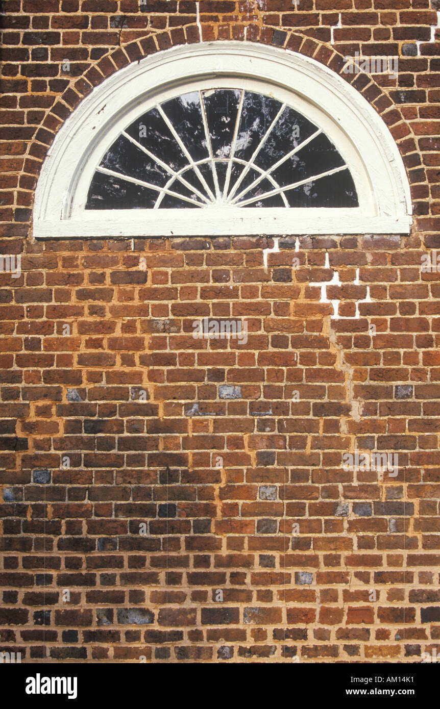 Detail of window in Buckingham Courthouse designed by Thomas Jefferson ...