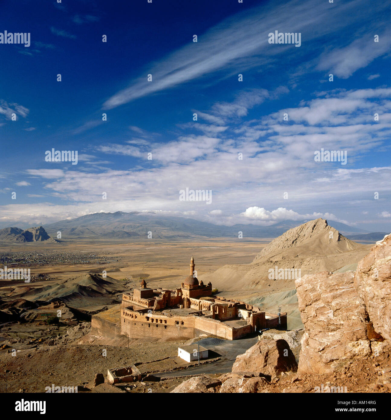 Ishak pasha palace ruins hi-res stock photography and images - Alamy