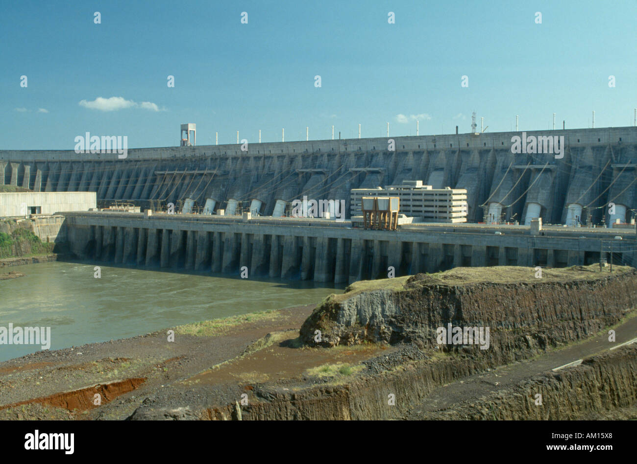 BRAZIL Itapu Dam Stock Photo - Alamy