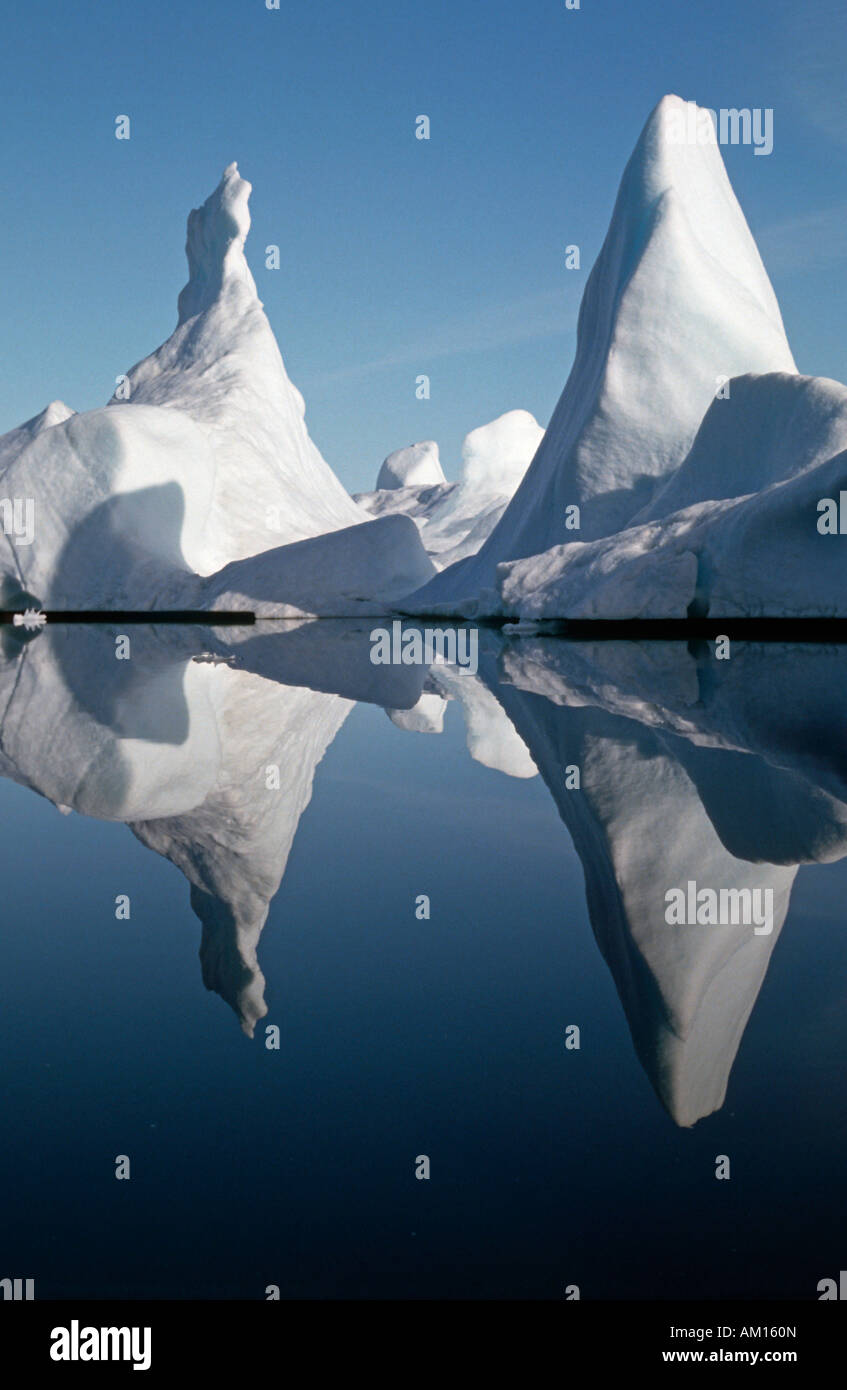 Icebergs, Disko Bay, Jacobshavner Icefjord, Greenland Stock Photo - Alamy