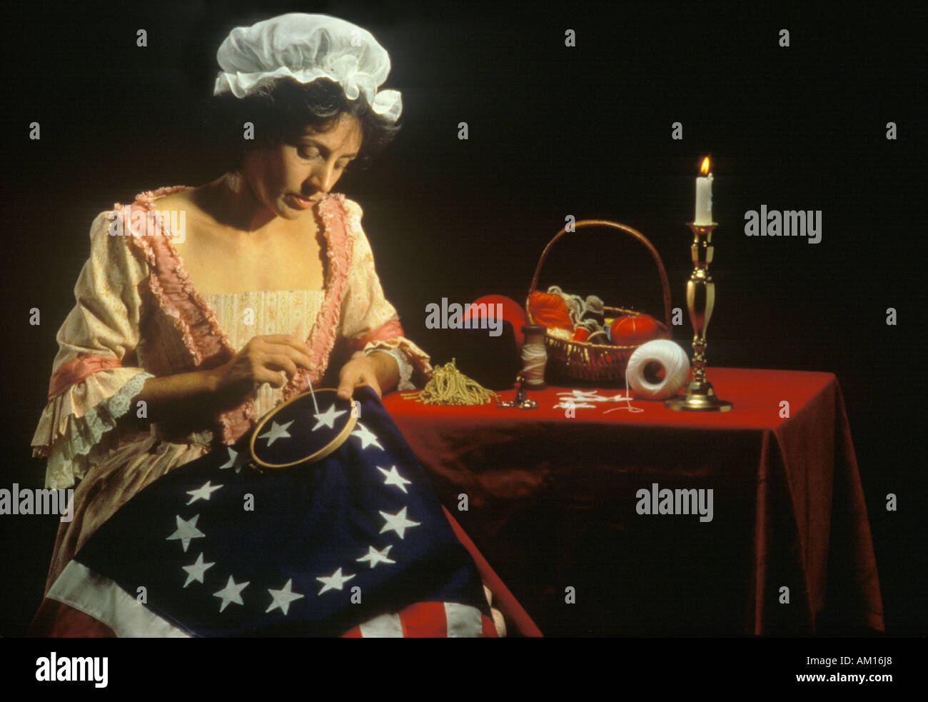 Betsy ross flag first hi-res stock photography and images - Alamy