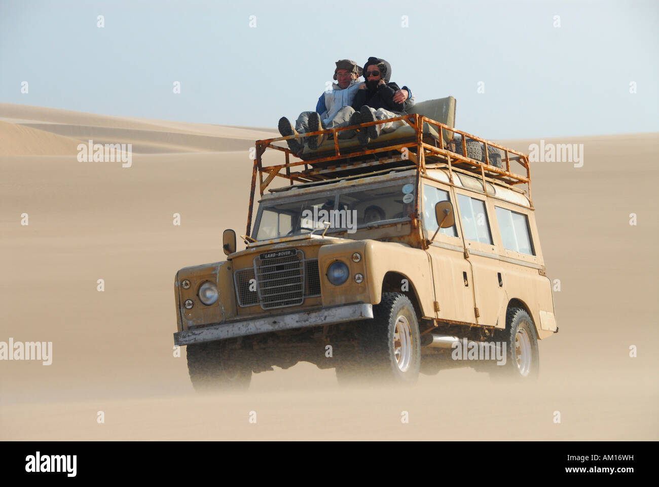 Afrikanischer 4x4 hi-res stock photography and images - Alamy