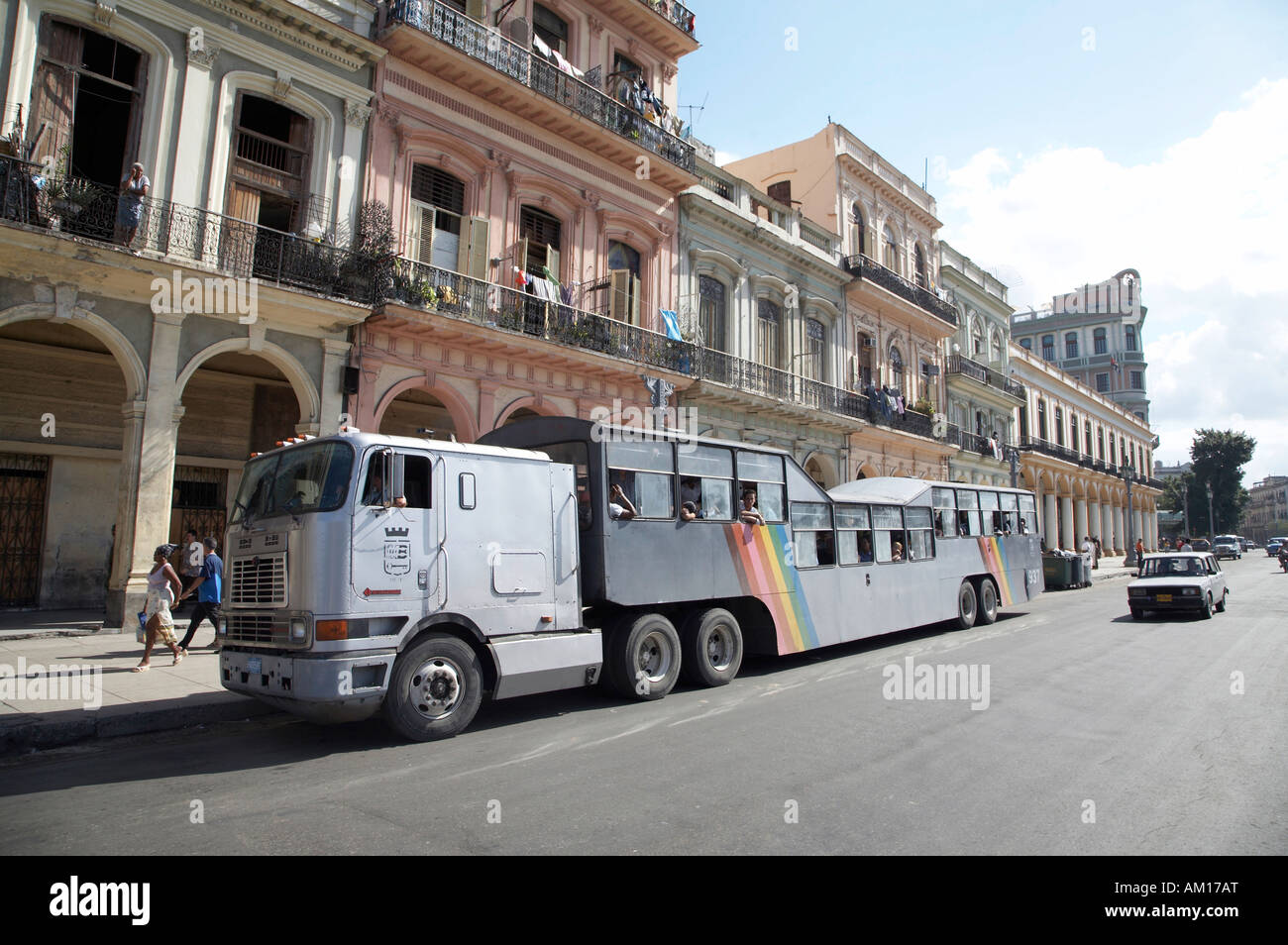 Havana cuba camello public bus hi-res stock photography and images - Alamy