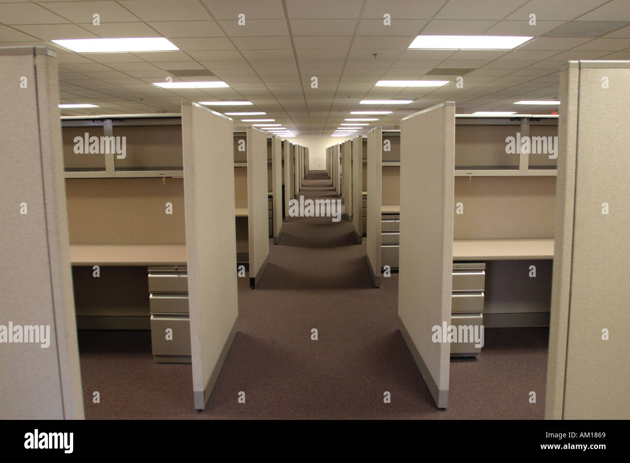 Empty office cubicles desk work hi-res stock photography and images - Alamy