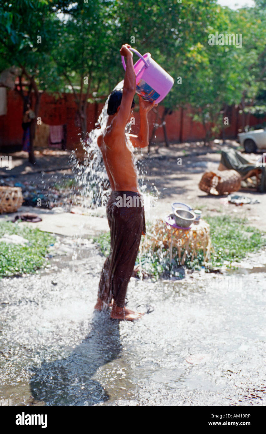 Washing himself hi-res stock photography and images - Alamy