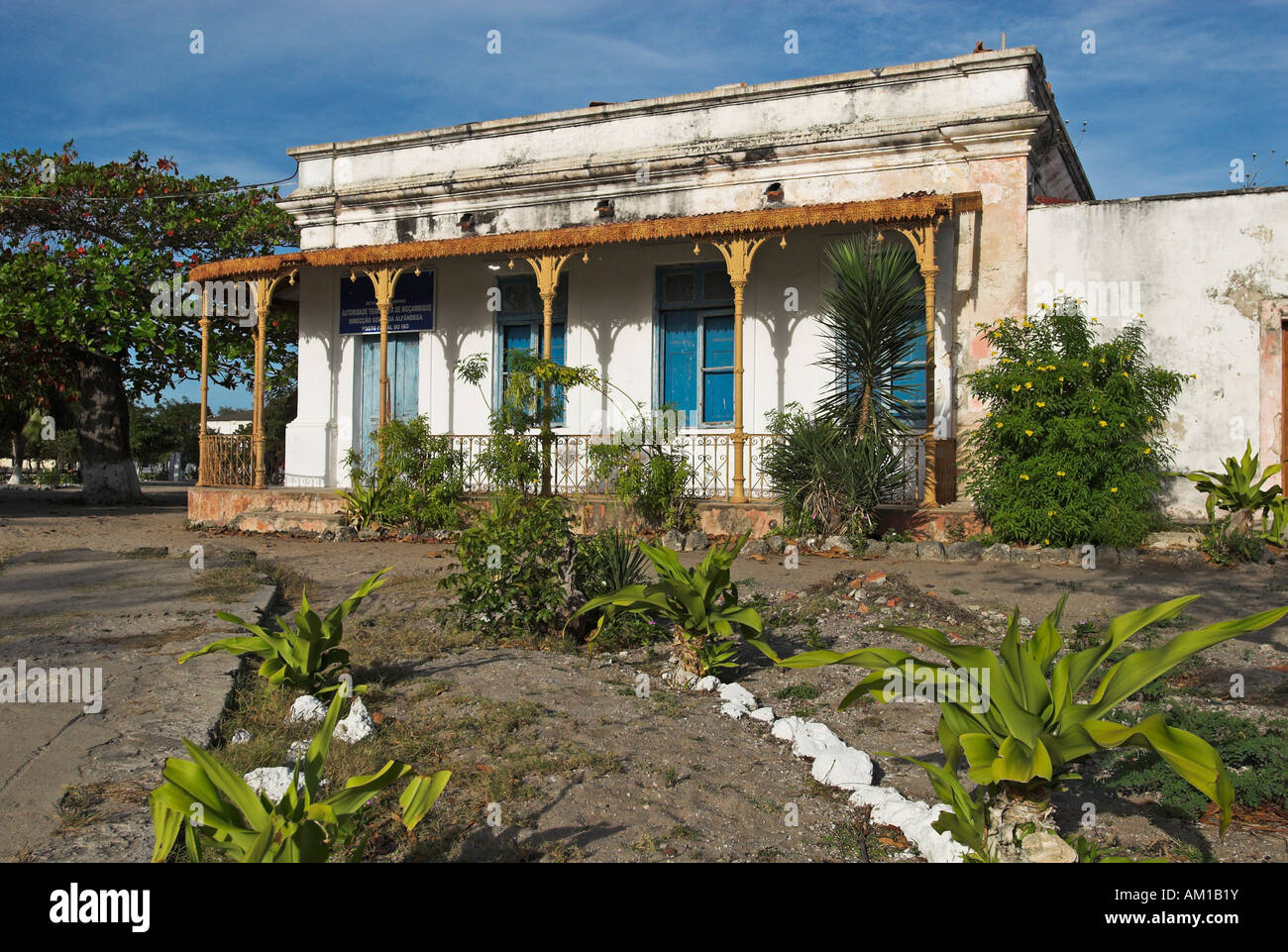 Architecture in the ghost town of Ibo Island, Quirimbas islands ...