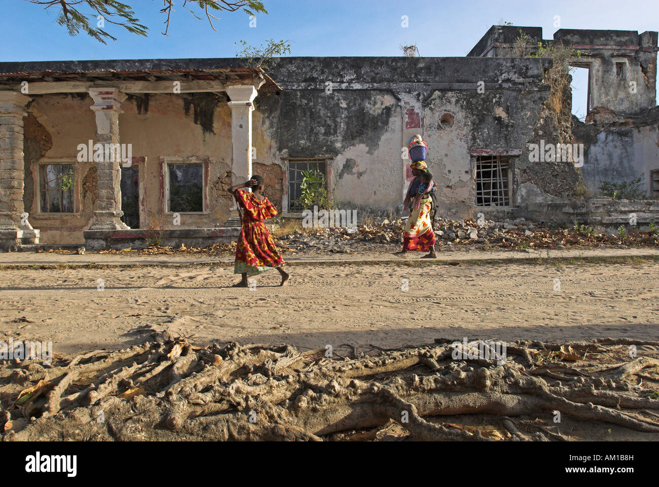 Architecture in the ghost town of Ibo Island, Quirimbas islands ...