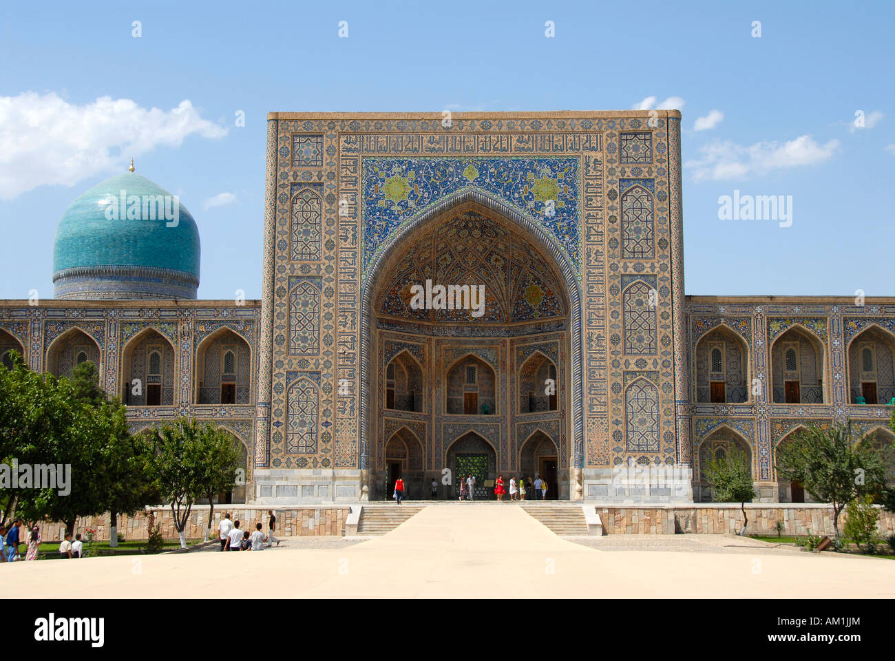 Tilla kari medrese hi-res stock photography and images - Alamy