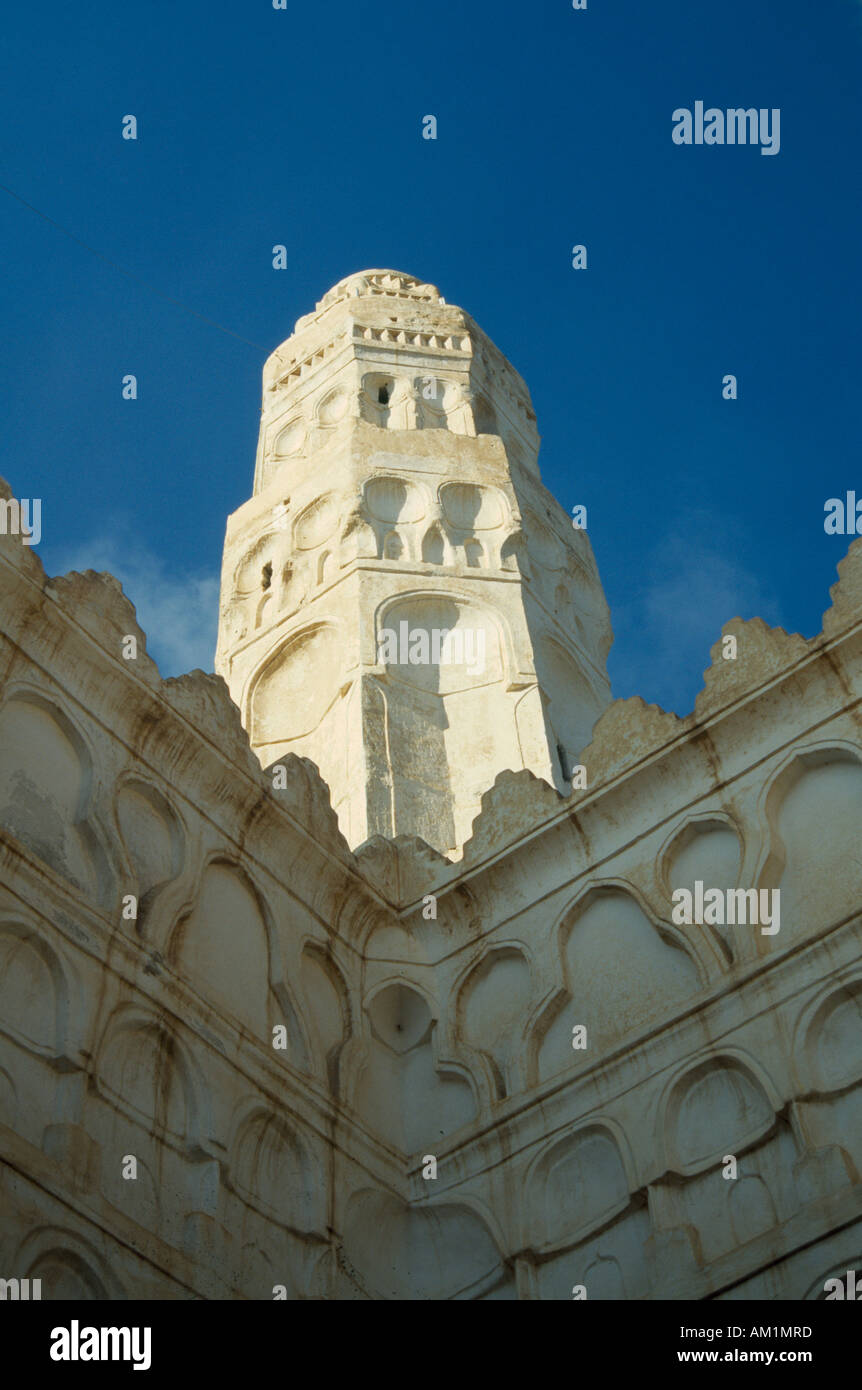 Taiz hi-res stock photography and images - Alamy