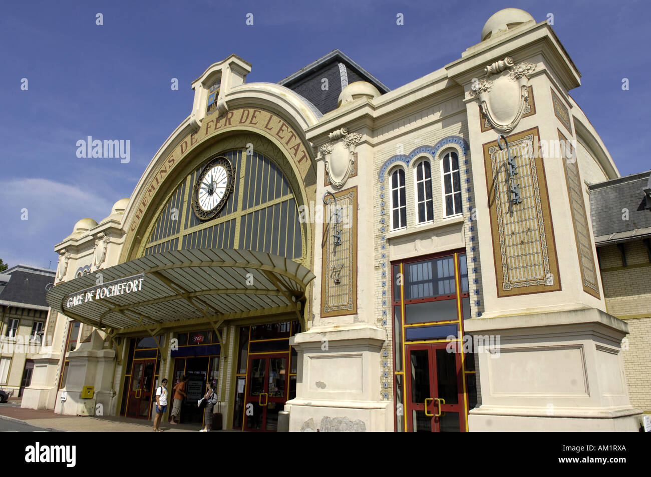 gare de rochefort train railway station Stock Photo - Alamy