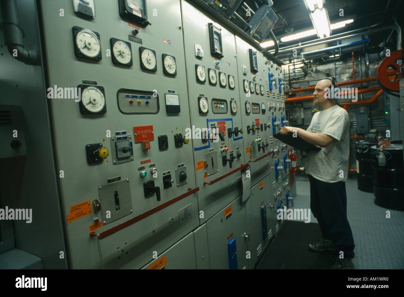 The South Pole Station Inside