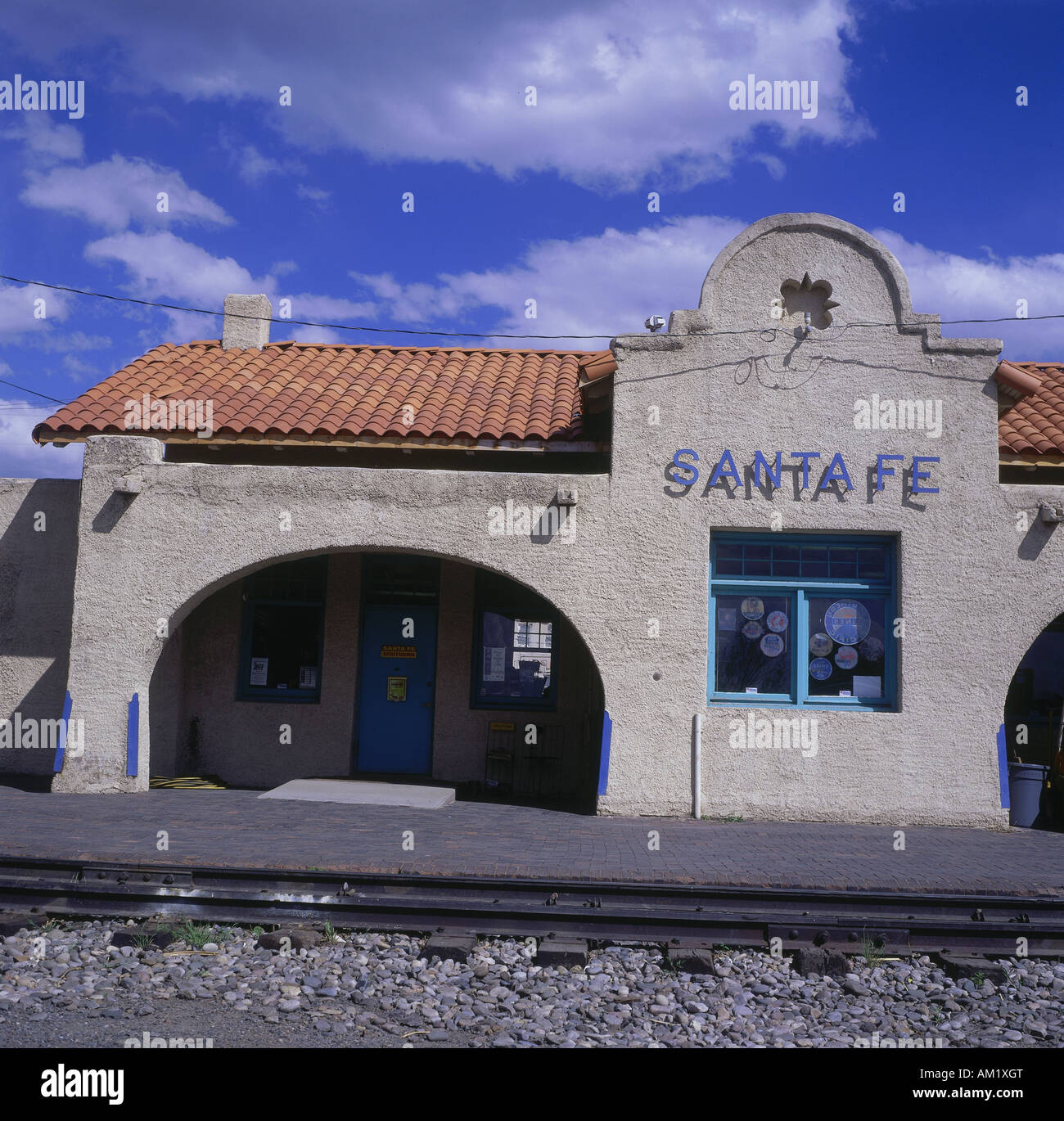 Buildings of the santa fe railway hi-res stock photography and images ...