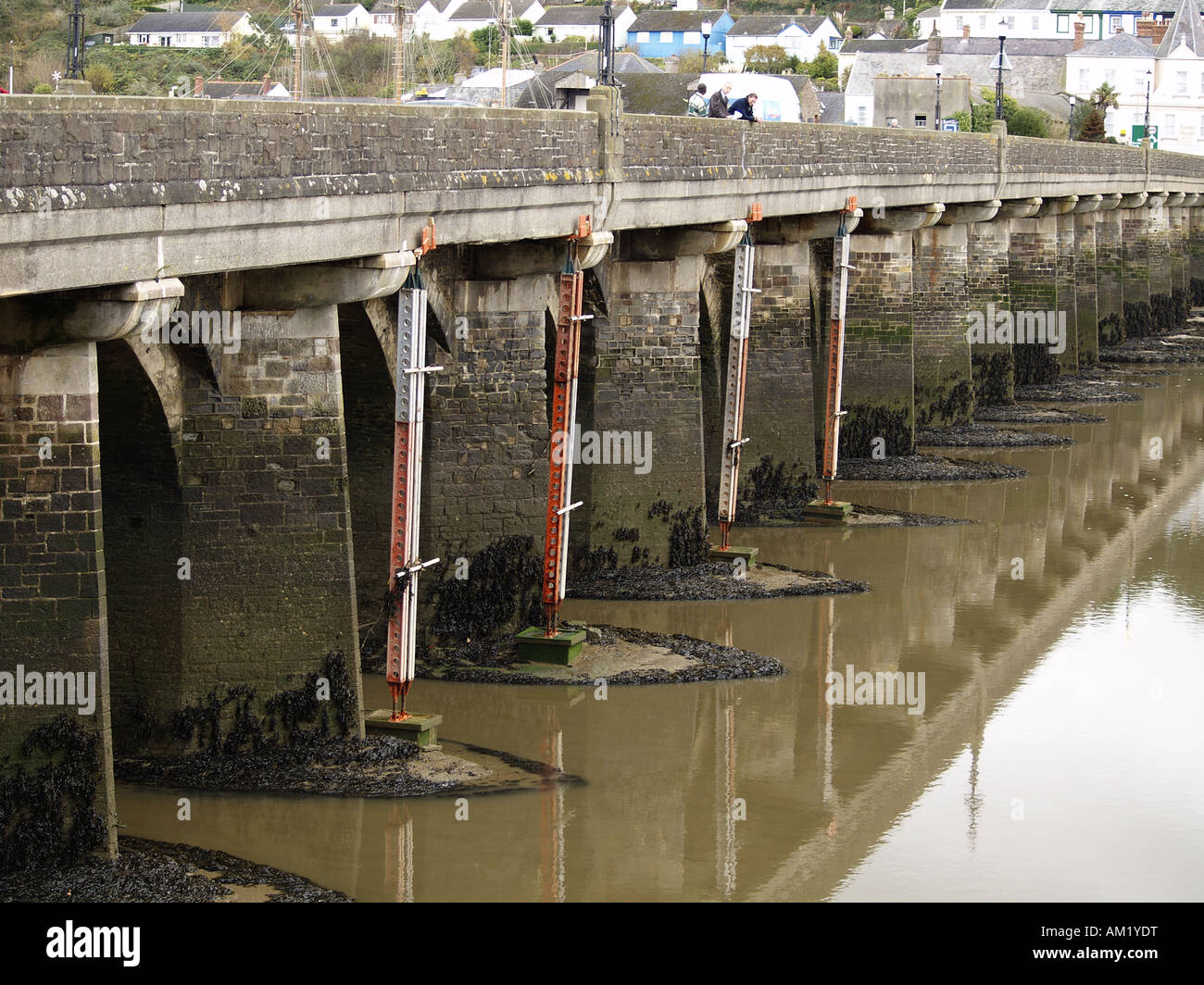 Bideford devon old bridge hi-res stock photography and images - Alamy