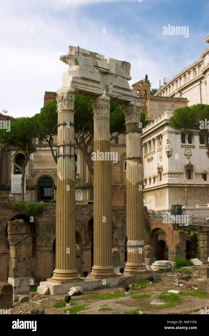 Roman columns Rome Italy Stock Photo - Alamy