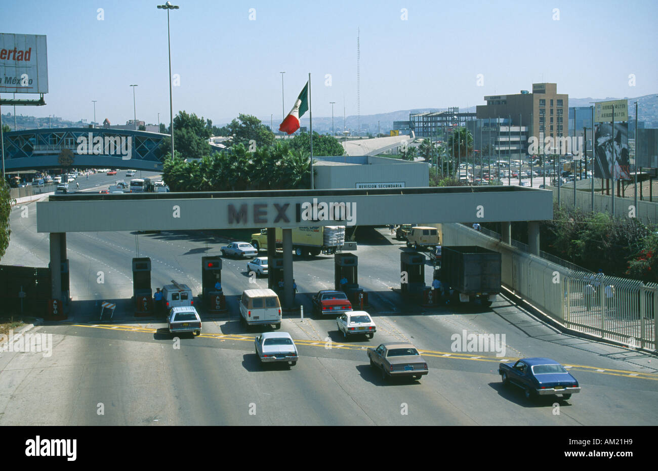 Mexico usa border point hi-res stock photography and images - Alamy