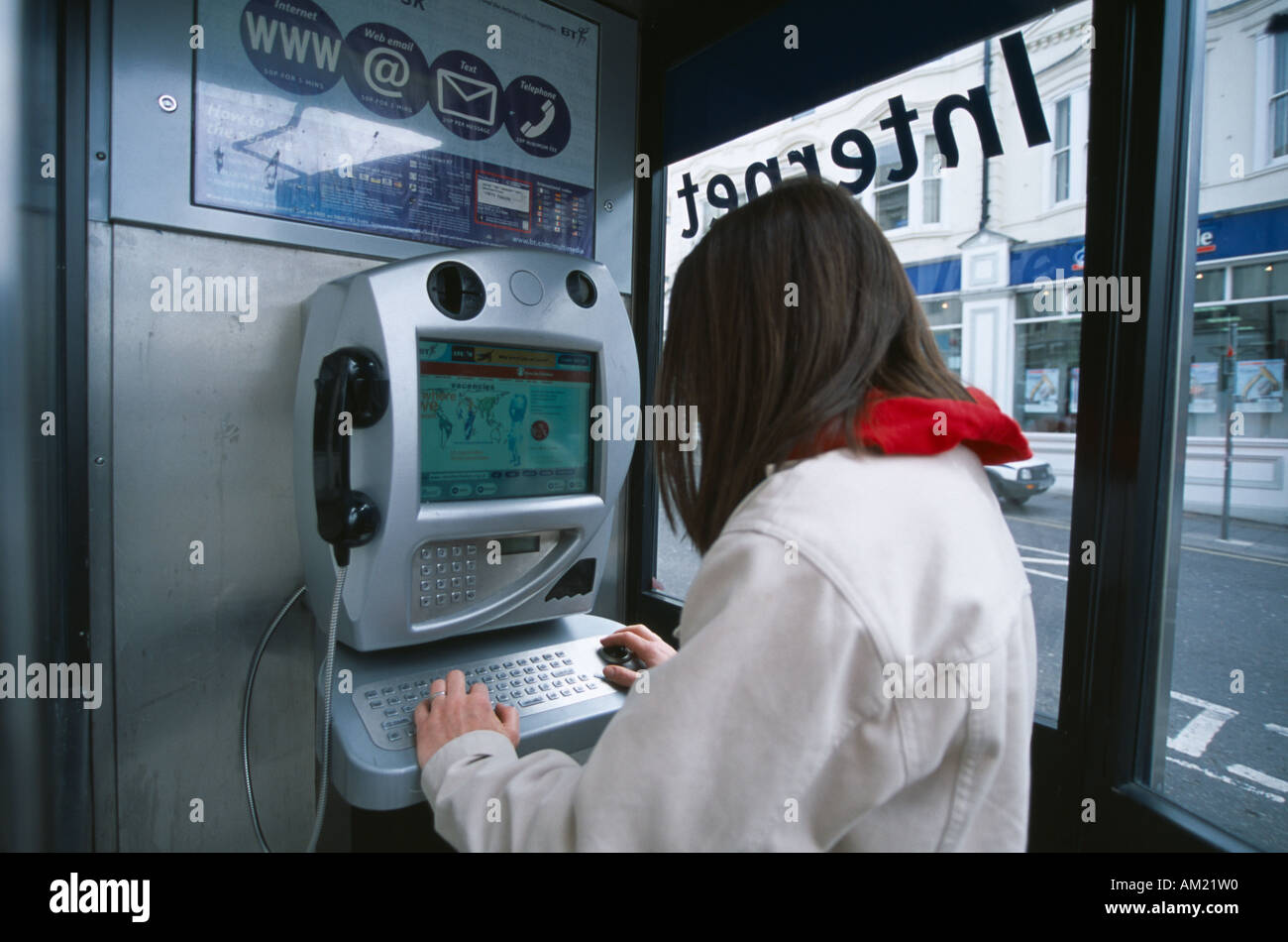 Internet phone booth hi-res stock photography and images - Alamy