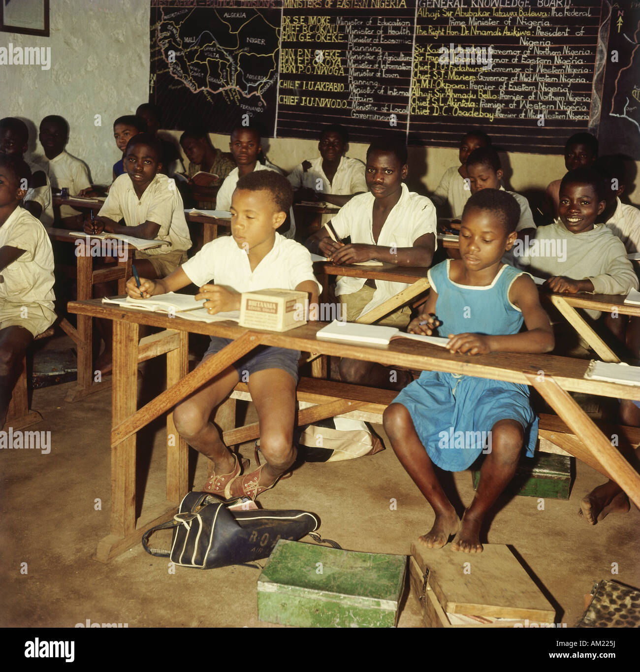 Nigeria Children Classroom High Resolution Stock Photography and Images ...