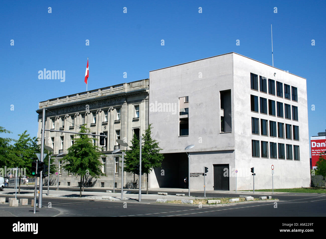 Swiss embassies hi-res stock photography and images - Alamy