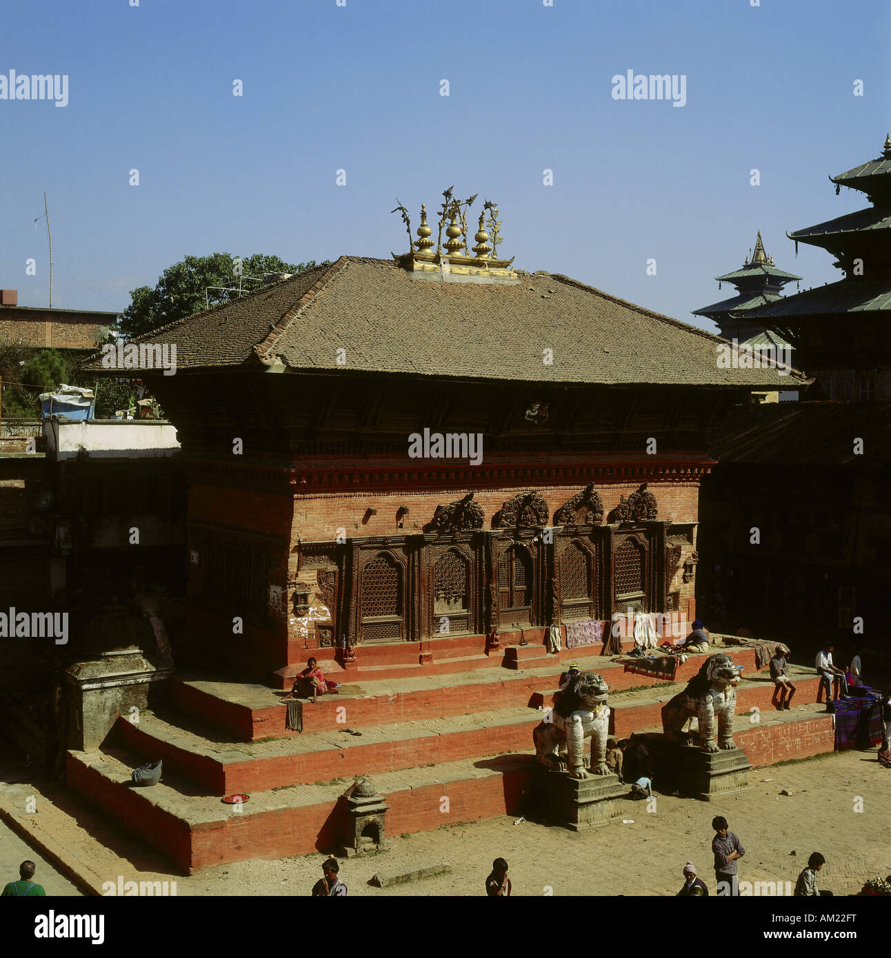 Shiva temple at dubar square, kathmandu nepal hi-res stock photography ...