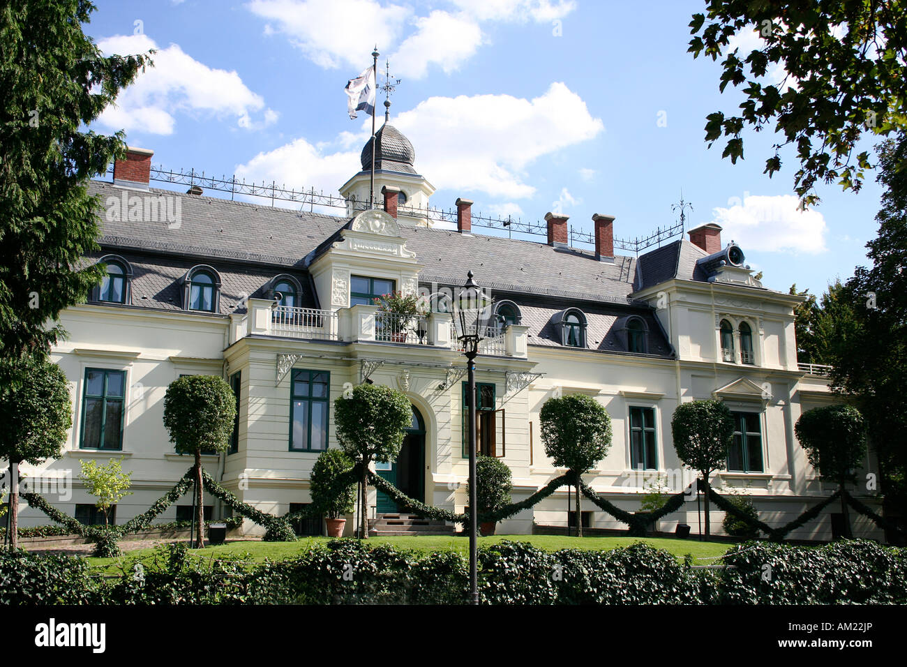 Castle Britz, Neukoelln, Berlin, Germany Stock Photo - Alamy