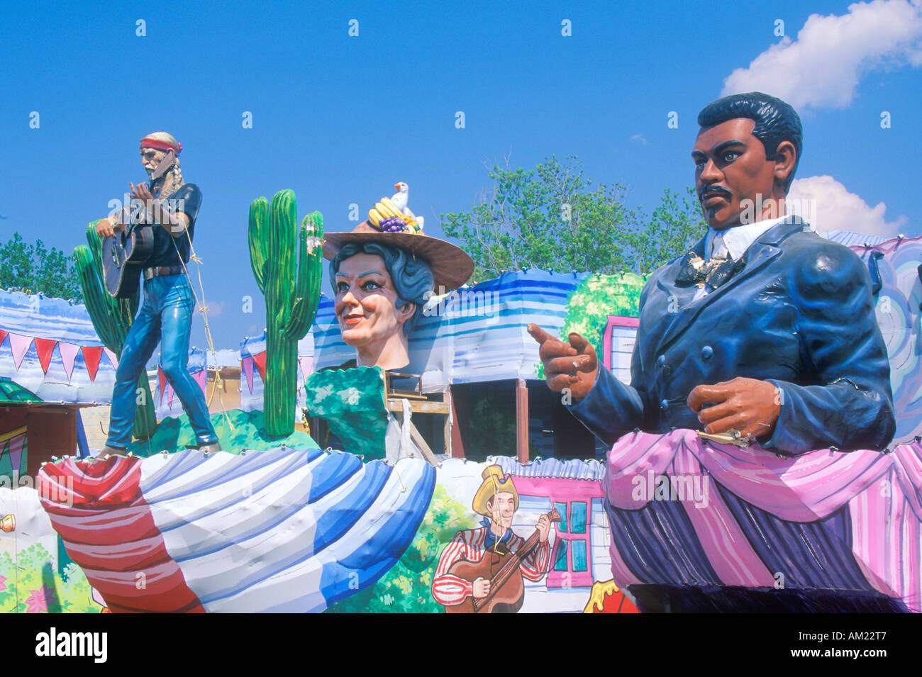 Mardi gras float new orleans hi-res stock photography and images - Alamy