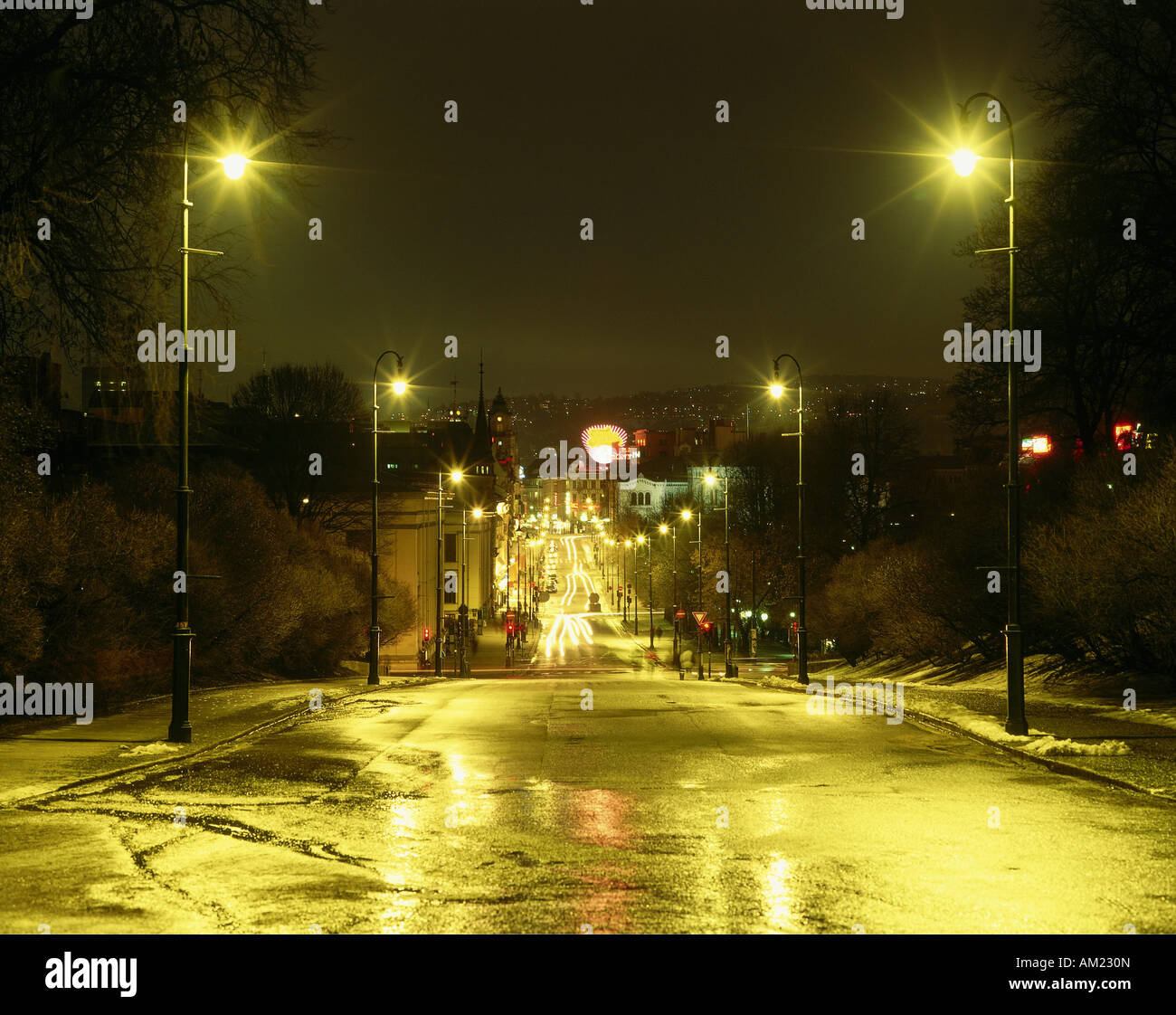 Oslo karl johans gate night hi-res stock photography and images - Alamy