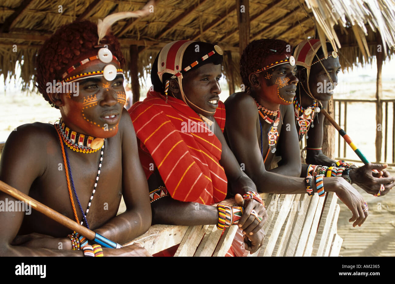 Hut samburu village kenya samburu hi-res stock photography and images ...