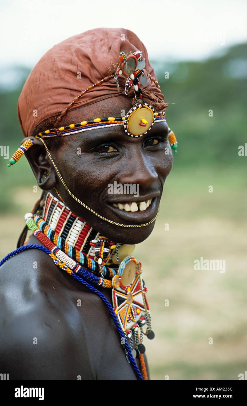 Headdress samburu kenya hi-res stock photography and images - Alamy