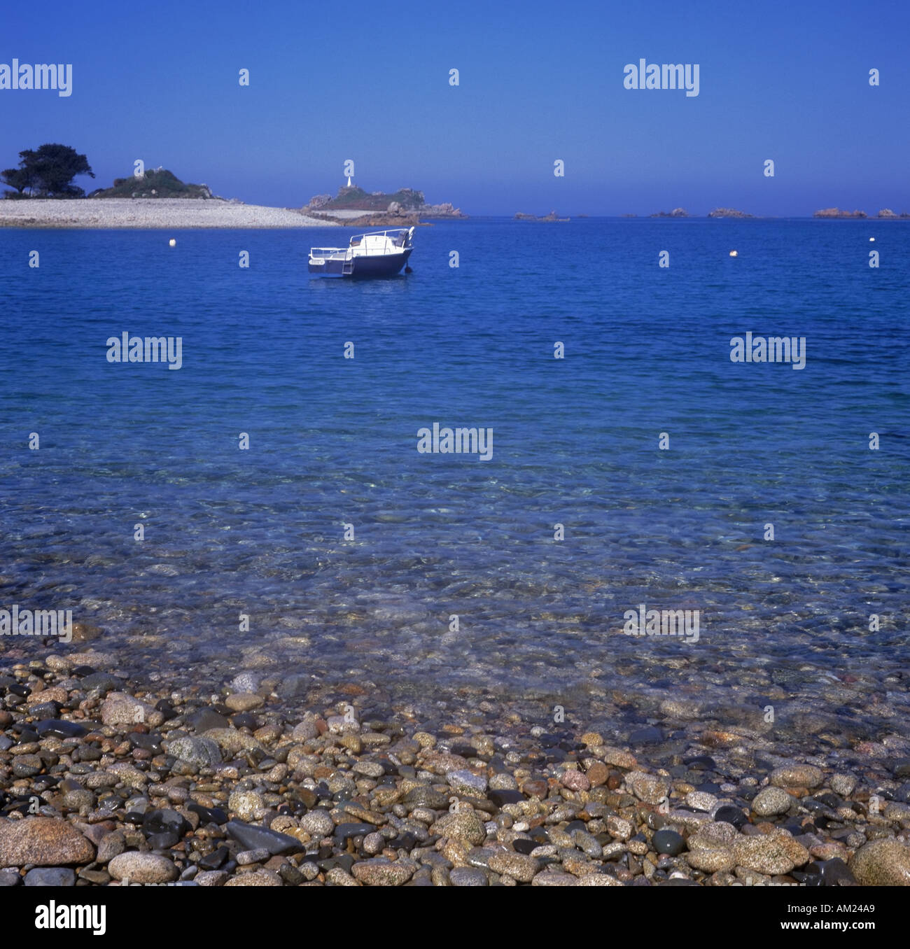 france cote de granit rose cotes d'armour port blanc Stock Photo - Alamy