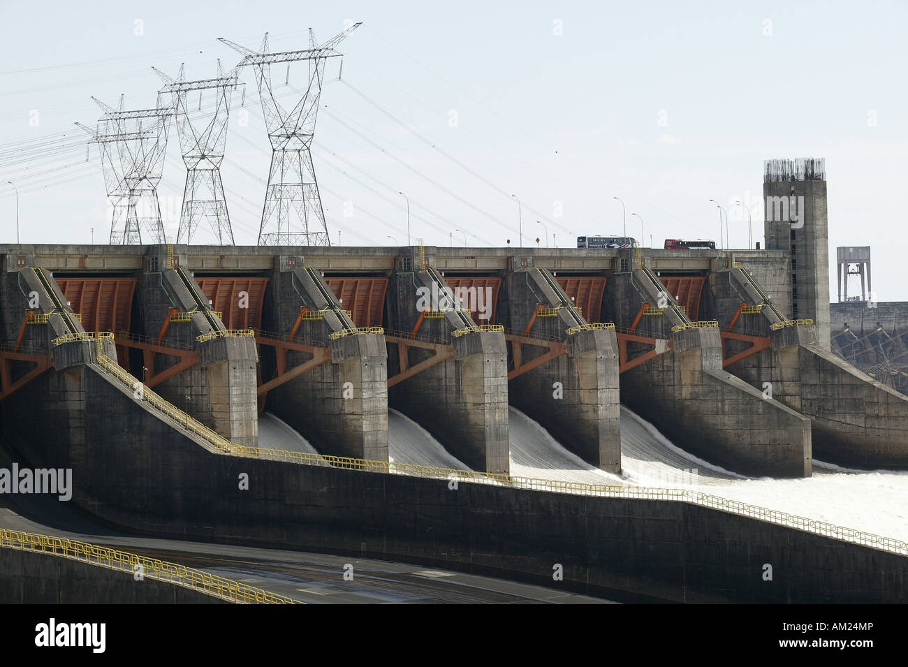 Dam, hydroelectric power station Itaipu at the Rio Parana, retaining ...